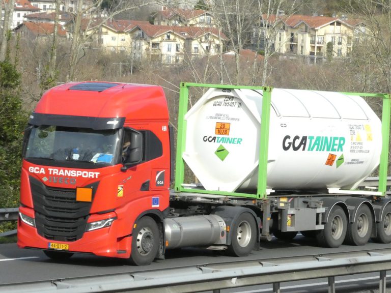 🚛 Groupe Charles André : Pionnier du Transport Écoresponsable en France 🌍